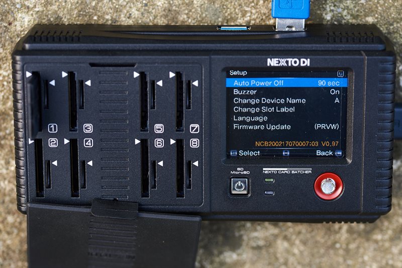 Nexto DI NCB-20 - Sistem de back-up cu 16 sloturi SD - Ghidul Dslr