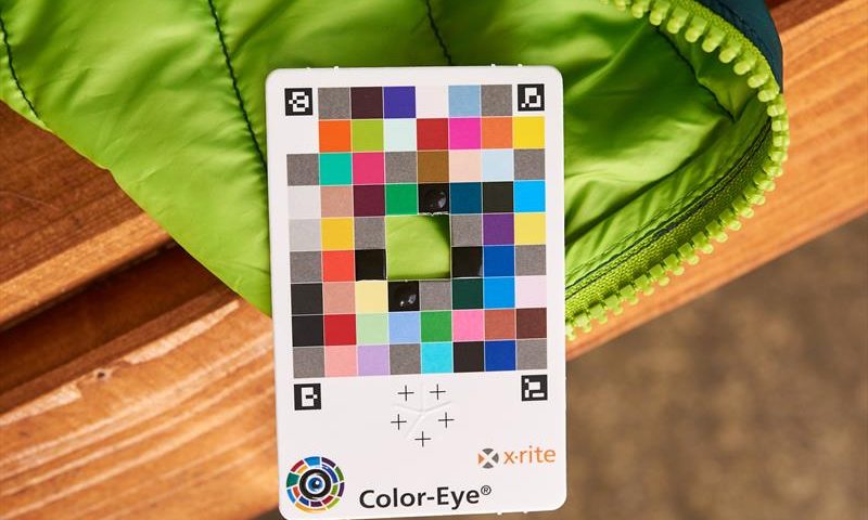 "Pantone Color Match Card" instead of Spyder Checkr? : r/Filmmakers
