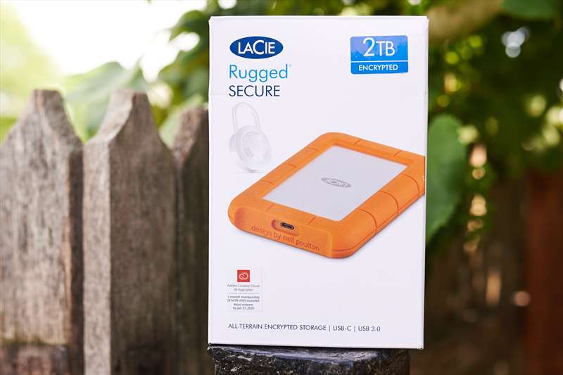 Review HDD Lacie Rugged Secure - Stocare portabila securizata pentru ...