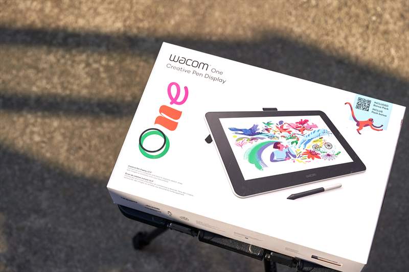 Wacom One 13 Review - Tableta grafica cu ecran IPS pentru retusarea ...